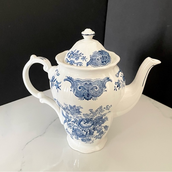 Staffordshire | Dining | Windsor Coffee Pot Ridgway Staffordshire ...